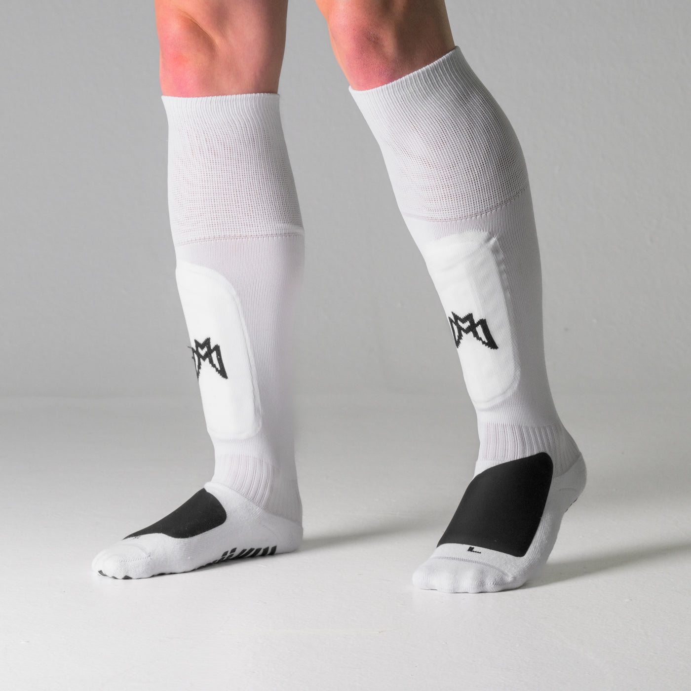 Soccer Players Socks | All-in-One Soccer Socks | MediCaptain